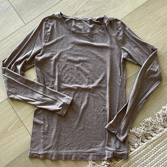 GAP | Tops | Nwt Gapbody Long Sleeve Tee Brown | Poshmark